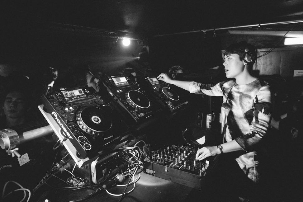 HIGHCHART. #9 – Curated by Louisahhh - HIGHXTAR.