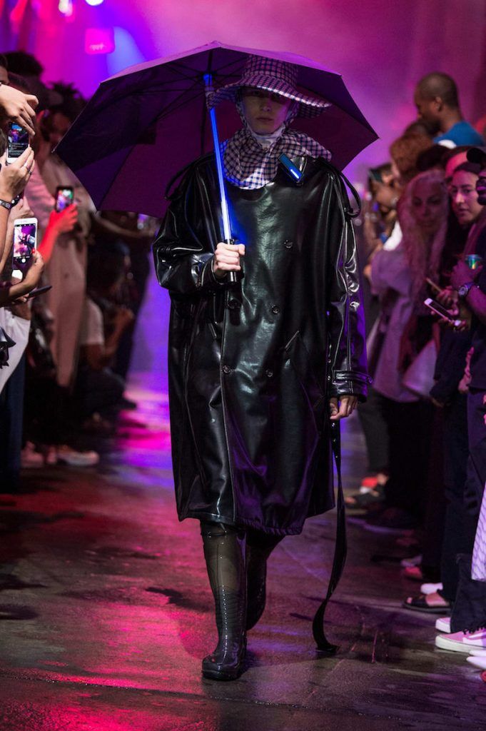 Raf Simons SS18 | Replicantes de Chinatown - HIGHXTAR.