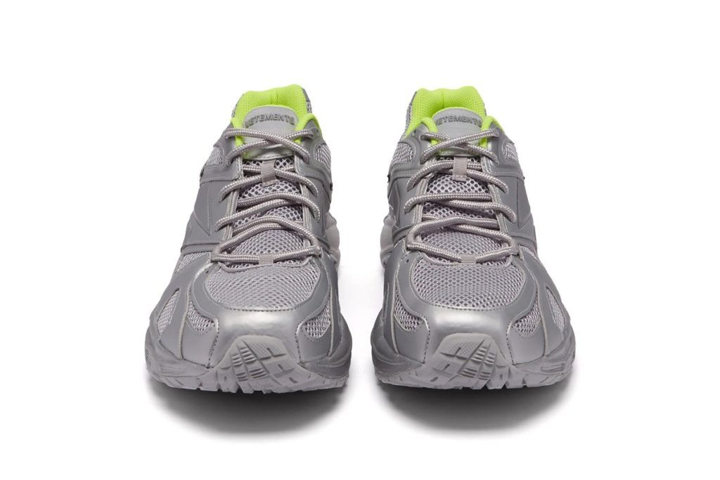 Vetements X Reebok Spike Runner 200 ya están disponibles - HIGHXTAR.