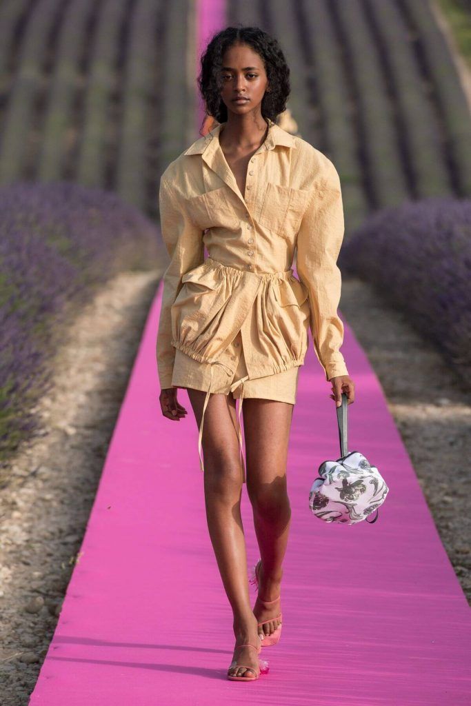 SS20 celebra el 10º Aniversario de Jacquemus - HIGHXTAR.