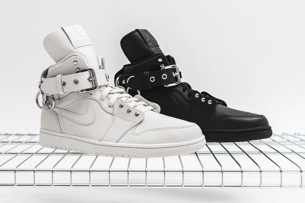 COMME des GARÇONS x Air Jordan 1 Retro High - HIGHXTAR.