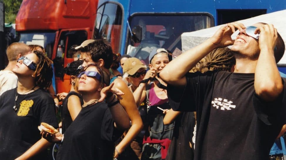 Un viaje por la escena rave de los 90 con Seana Gavin - HIGHXTAR.