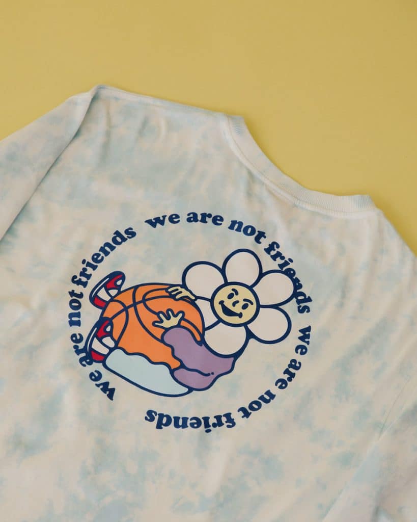 WE ARE NOT FRIENDS introduce su colección SS21