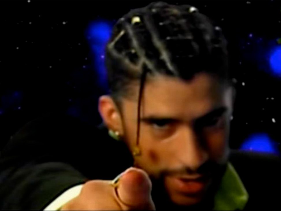 Viaja a los 90 con Bad Bunny y el videoclip oficial de 'Neverita'