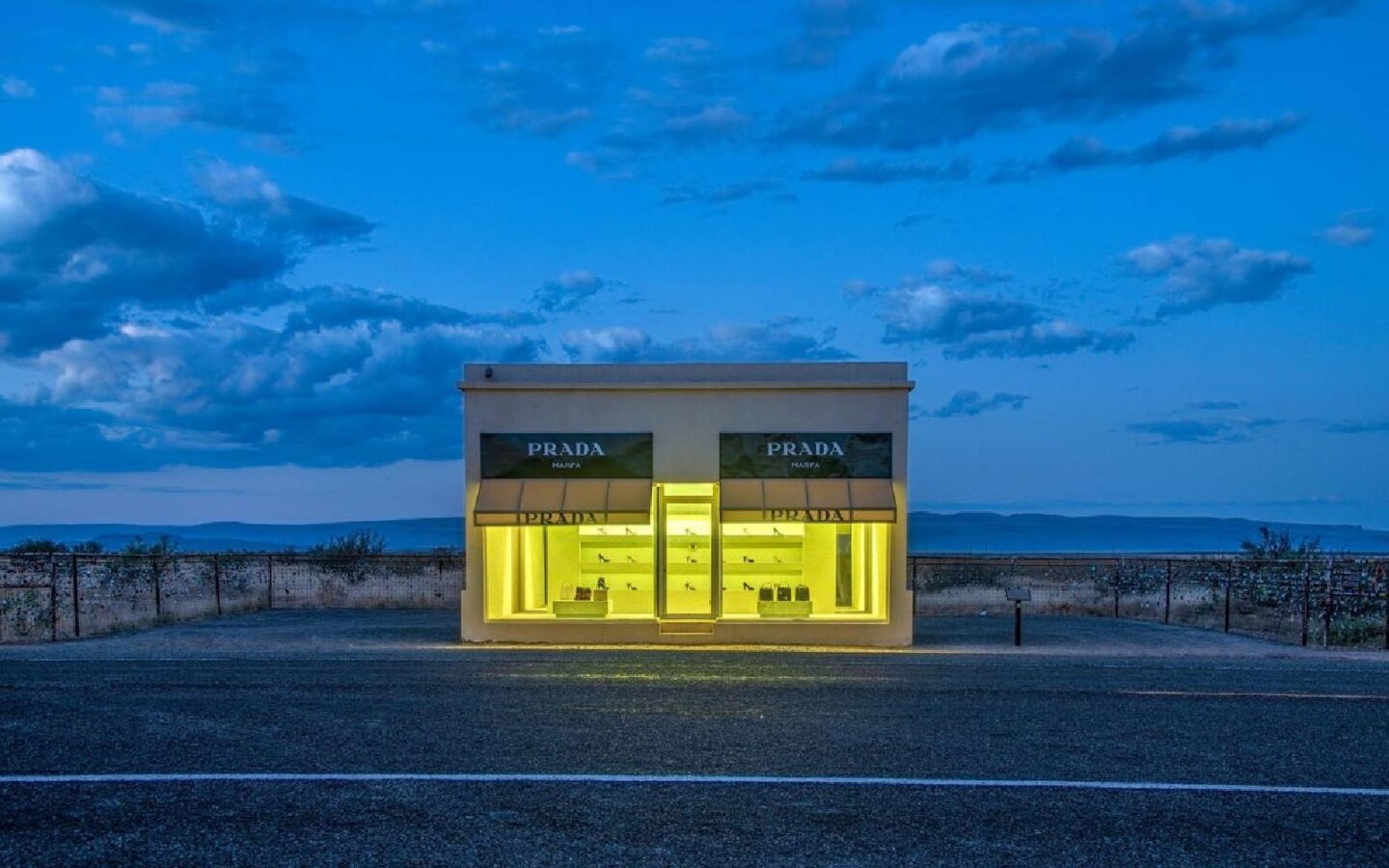 Prada Marfa: from artwork to tourist attraction - HIGHXTAR.