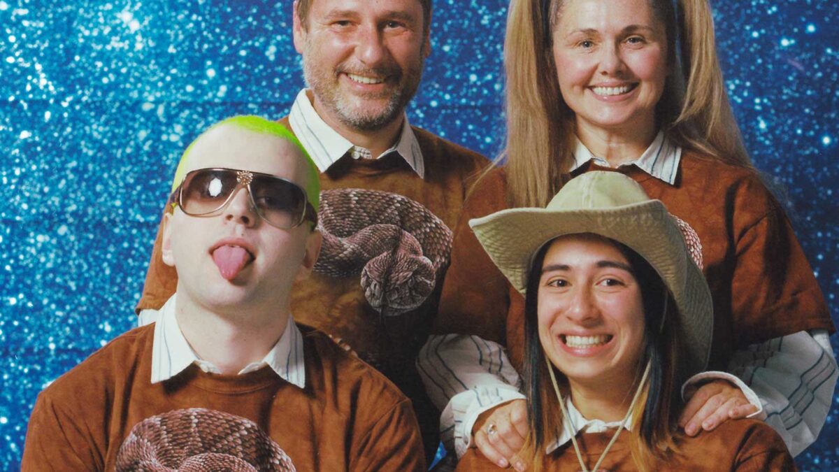 Chico Blanco nos transporta al siglo XXIII con ENAMORADODE - HIGHXTAR.