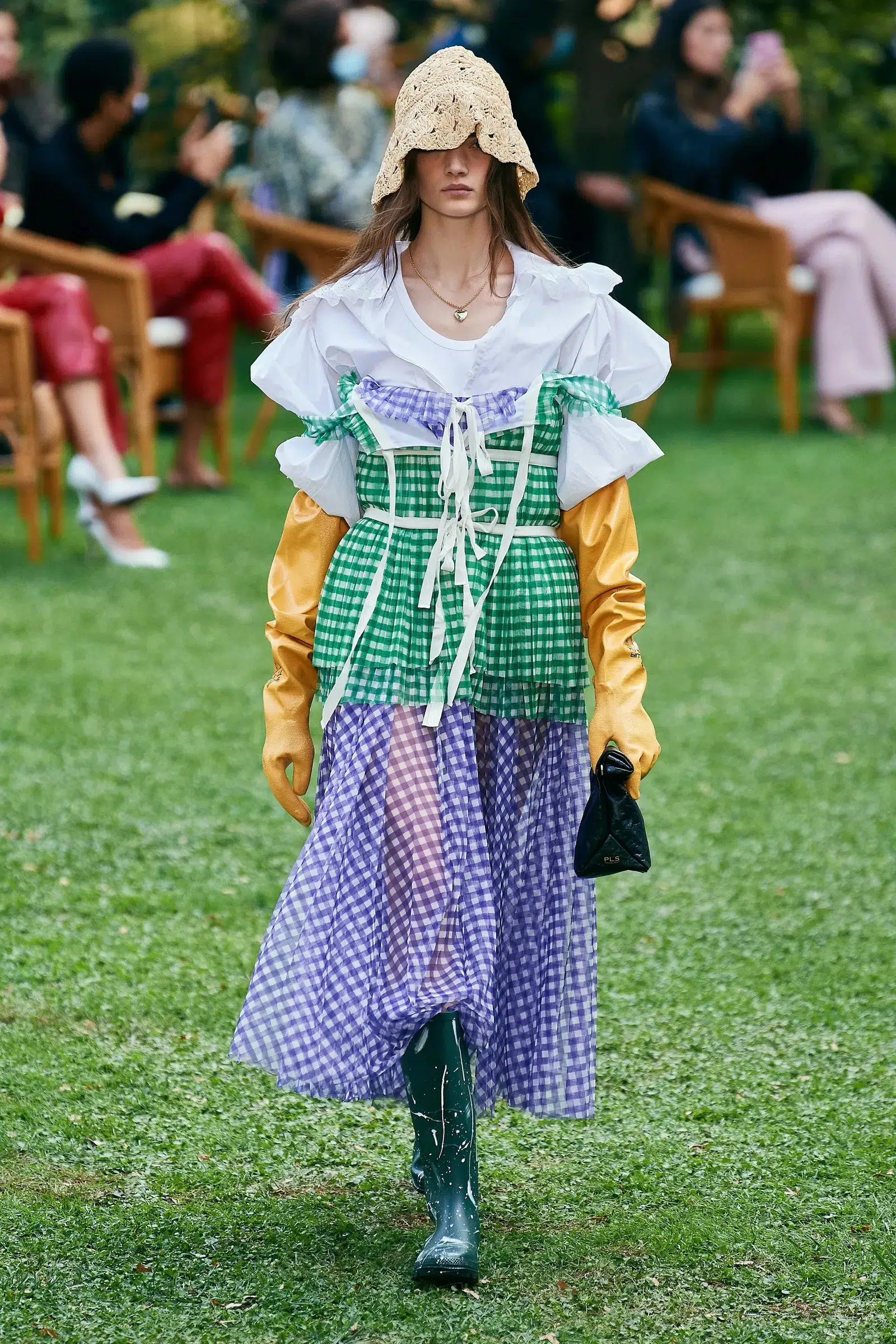 Cottagecore: la tendencia que dominará este verano - HIGHXTAR.