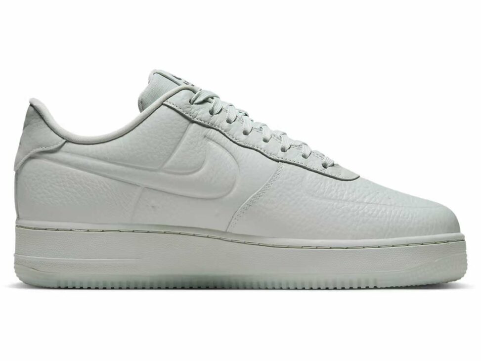 Nike Air Force 1 Low Waterproof arrives in grey - HIGHXTAR.