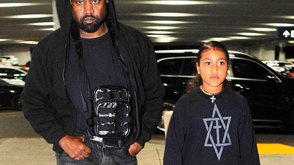 North West se disfraza del oso de ‘Graduation’ de Kanye por Halloween - HIGHXTAR.