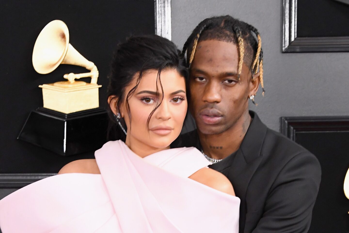 ¿Por qué hay tantas parejas de celebrities rompiendo? - HIGHXTAR.