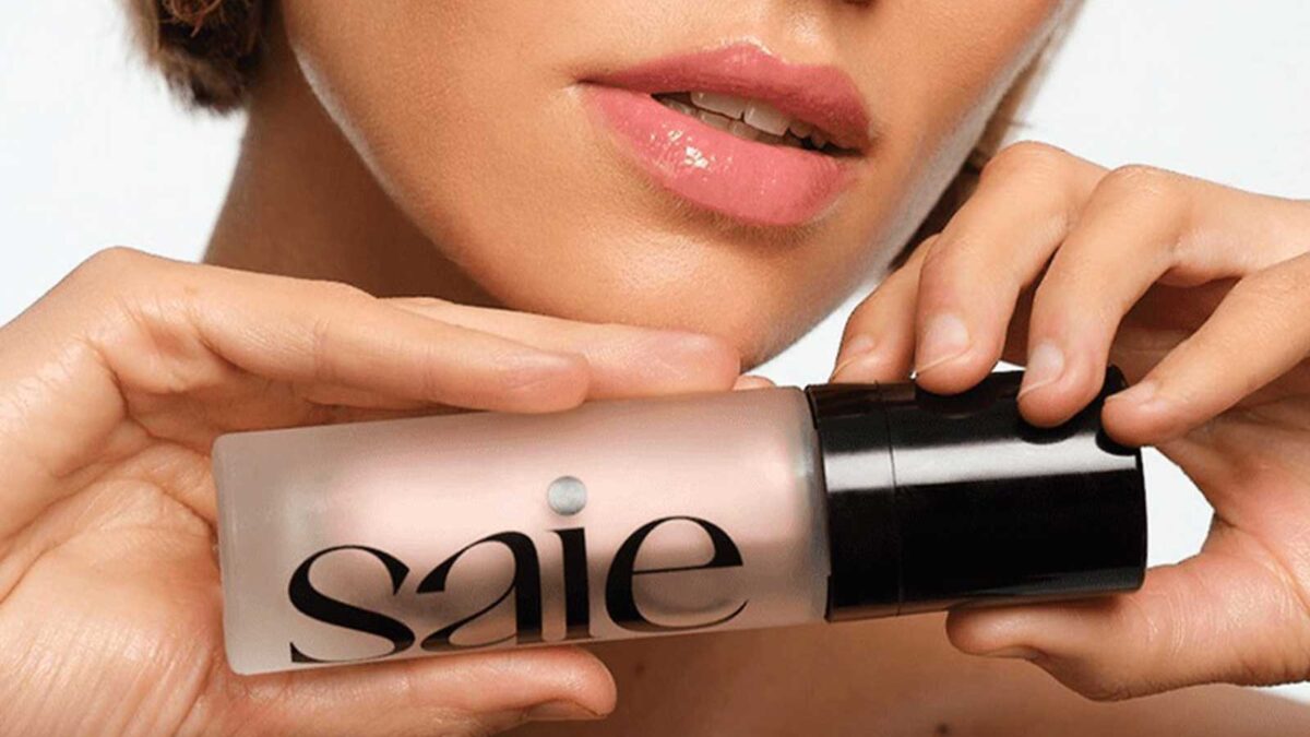 Get the perfect summer glow with Saie's new shade - HIGHXTAR.