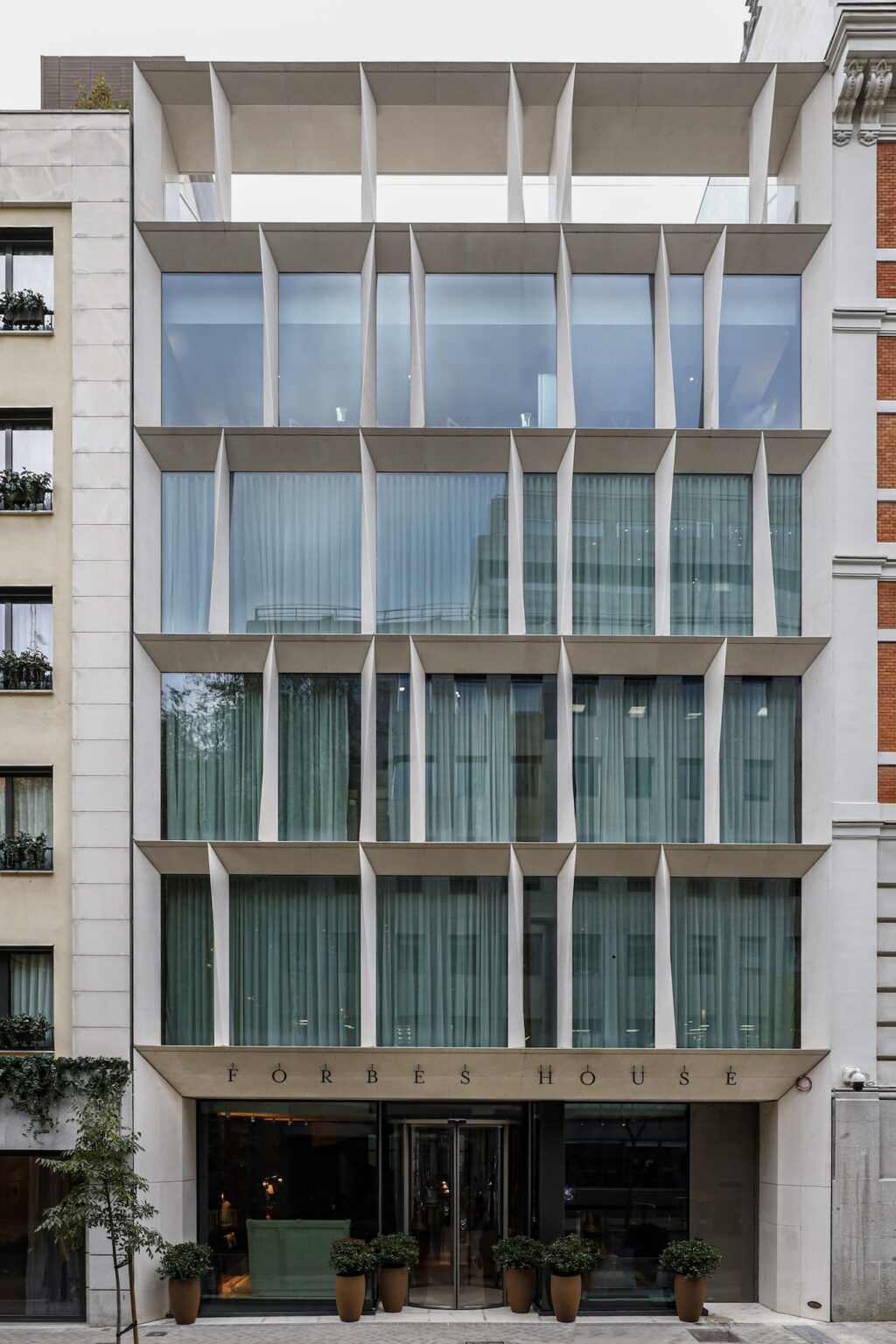 El primer Forbes House del mundo abre sus puertas en Madrid - HIGHXTAR.