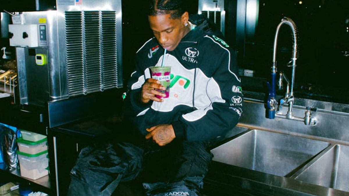 Travis Scott lanza su propio smoothie en Erewhon - HIGHXTAR.