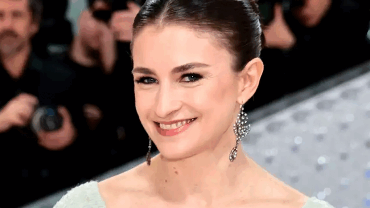 Chloe Malle Emerges as Anna Wintour’s Successor at Vogue - HIGHXTAR.