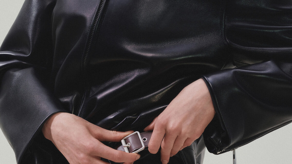 All the details about the Belted jacket by LOEWE - HIGHXTAR.