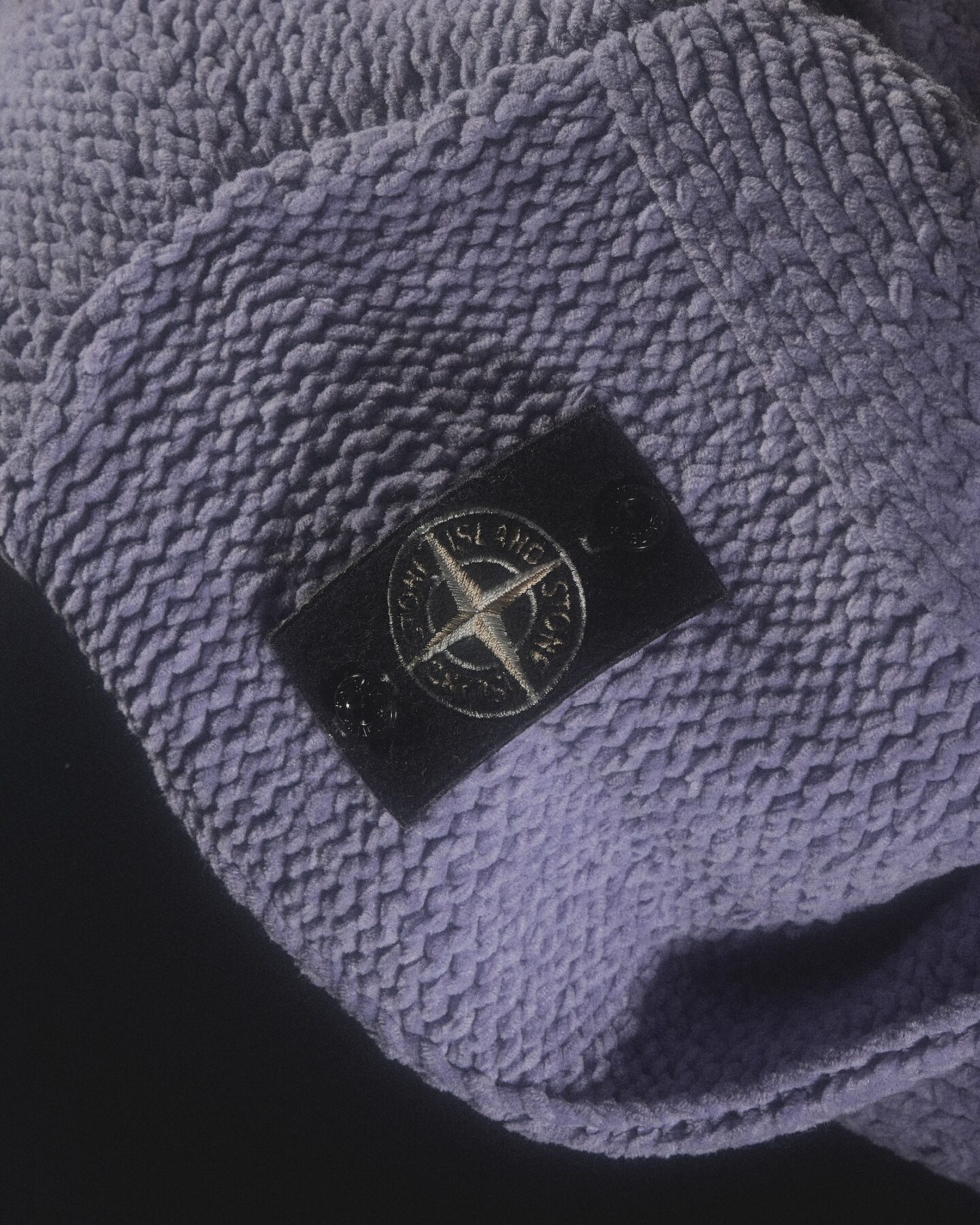 Stone Island offers 100 limited edition pieces in 100 different colours ...